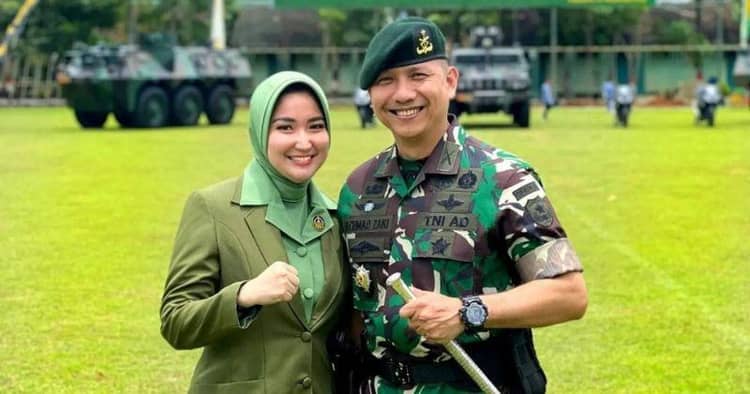 10 Artis Menikah dengan Anggota TNI, Punya Hubungan Mesra | Popmama.com